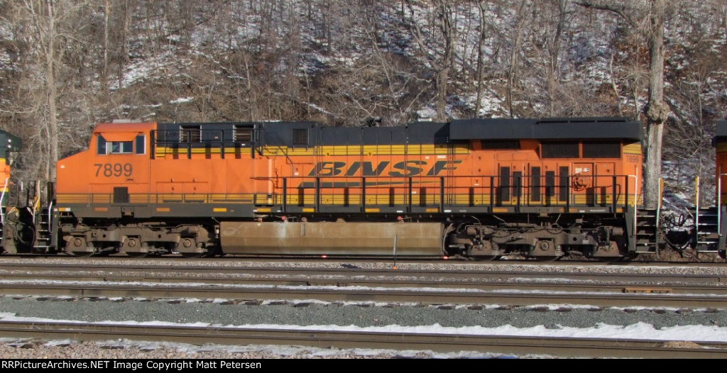 BNSF 7899